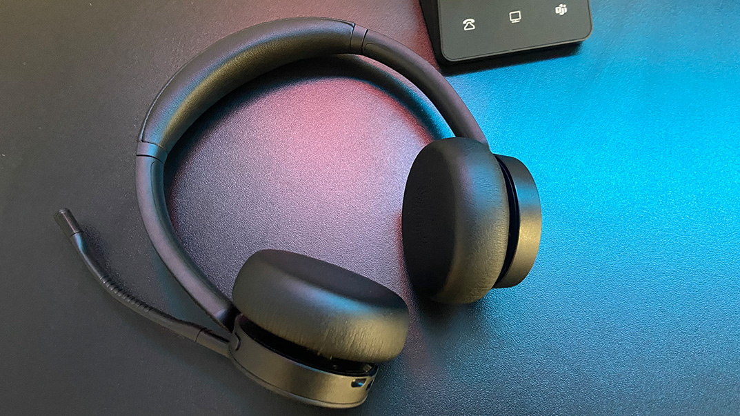 Yealink WH64 Headset Review | WH64 Hybrid | Headset Store